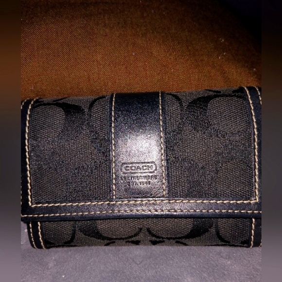 Coach | Bags | Vintage Coach Signature Wallet All Black | Poshmark